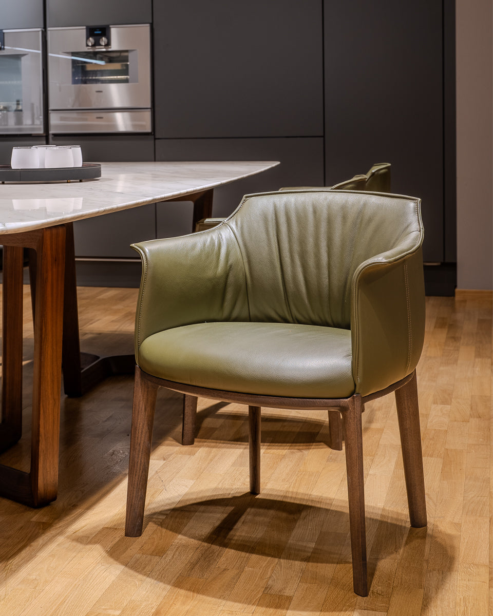 Poltrona Archibald Dining Chair | Acquista su Linear – lineardesign.it